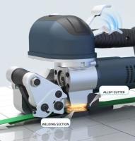 China Effortlessly Package Cartons with DD25 Fully Automatic Electric Strapping Tensioner for sale