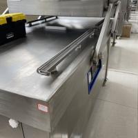 China DZ-700/2S Vacuum Packaging Machine for Frozen French Fries Chicken Breast Chicken Leg Whole Chicken for sale