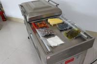 China 900W Motor Power DZ-400/2S-P Vacuum Sealer for Beans Meat Chicken Seafood Fish Rice Brick for sale