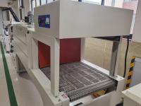 China PE Shrink Film Bottle Heat Shrink Tunnel Oven Wrapping Machine with Multiple Functions for sale