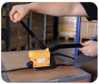 China Yin And Yang Buckle Manual Banding Seals Tool for Steel Strap Without Metal Buckle for sale