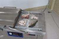 China Double Chamber Vacuum Packing Machine for Commercial Food Sealing Chamber Size 80*65*12cm for sale