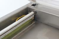 China 220V/50HZ Easy to Operate Commercial Cheese Vacuum Packing Machine for Food Packaging for sale