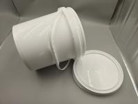 China Series 7  Plastic Round Buckets white,tangerine 15L for sale