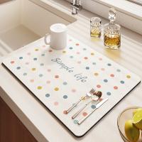 China Stocked Soft Diatomite Anti Slip Absorbent Kitchen Drain Dish Coffer Bar Quick Drying Mat for sale