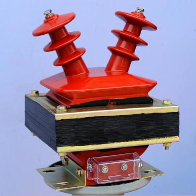 China 11KV Single-phase semi-closed full insulated casting type voltage transformer for sale