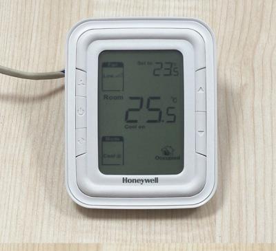 China Room Digital Thermostat Air Conditioner Fan Coil Thermostat T6861V2WG for sale