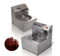 China 41*51*48CM Chocolate Tempering Machine for and Consistent Chocolate Production 28 KG for sale