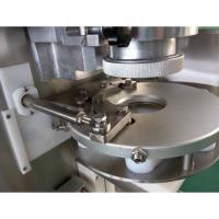 China Function Automatic Encrusting Machine for Small Type 220v Mooncakes and Mochi Cookies for sale