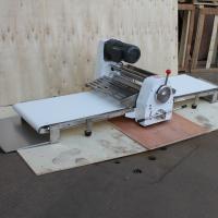 China Industrial Electric Dough Laminating Fondant Roller Machine for Hotel 1775*730*640mm for sale