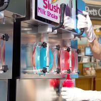 China Revolutionize Your Frozen Drink Business with Our Slush Maker 2 Stainless Steel Tanks for sale