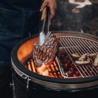 China Kamado Big 24 Inch Barbecue Outdoor Charcoal BBQ Ceramic Green Color Egg Grills 60 KG for sale