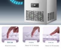 China High Productivity 110v/220v Ice Machine for Drink Shop 15kg Capacity and Customizable for sale
