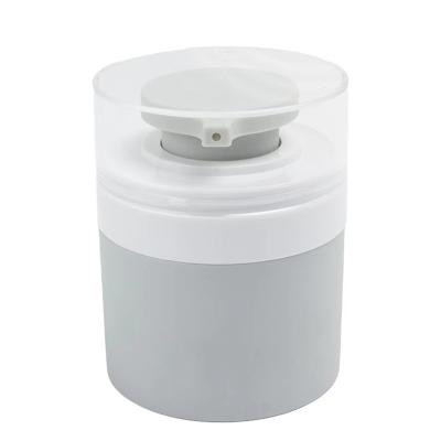 China 50g Airless Lotion Dispenser Pump Bottle for Personal Care with Custom Color and Logo Printing Options for sale
