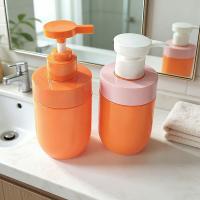 China 200ml Crystal Clear PET Cosmetic Bottle with Lotion Pump Shatter-Resistant Lightweight Skincare Packaging for sale