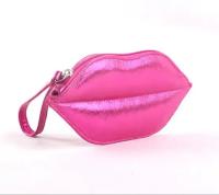 China Custom Fluorescent Black Lip Shaped Cosmetic Bag Luxury PU Shinny Cosmetic Gift Bag for sale