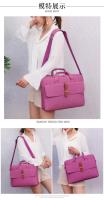 China Female Computer Laptop Bag 13.3 - 15.6 Inch Washable Oxford Customized Logo for sale