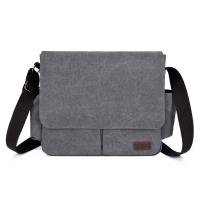 China 16.5 / 17 Inch Flap Men Sling Crossbody Laptop Canvas Shoulder Messenger Bag For Men for sale