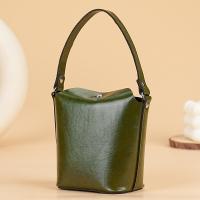China Retro Versatile Soft Leather Exquisite Cute Coin Purse Card Holder Women's Vegetable-Tanned Cowhide Mini Bucket Wallet for sale