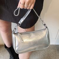 China Premium Textured Mini Bag for Women 2025 New Arrival Summer Versatile Crossbody Bag Fashionable Single-Shoulder Square Pouch for sale