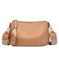 China 2026 Women's Bag Wide Shoulder Strap Vintage Crossbody Bags Premium-Quality PU Leather Made New Trend Style with Custom Printing for sale
