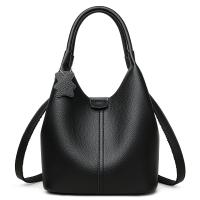 China 2026 French-Style Handbag Premium PU Leather Women's Small Handbag New Arrival Versatile Tote Soft Fashionable Waterproof Bags for sale