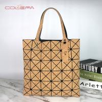 China Bark-Patterned Cork Tote Bags Women's Sophisticated Shoulder Bag Fashionable Handbag with Pleated Folds Stylish Shopping Tote for sale