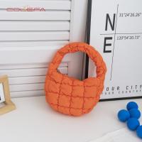 China Korean Pleated Cloud Bag Checkered Down-Filled Cotton Handbag 2026 New Arrival Casual Fashion Mini Tote Bag Wholesale for sale