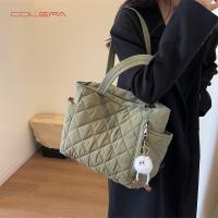 China Commuting Tote Bag 2026 Fall/Winter New Style Shoulder Bag Korean Style Cotton-Filled Soft Handle Tote Handbags for Women for sale