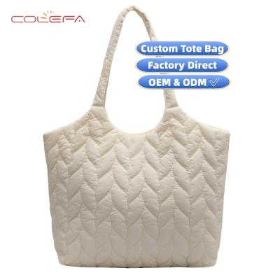 China Oxford Cotton-Filled Quilted Tote Bag for Women 2026 New Arrival Minimalist Solid Color Tote Autumn/Winter Diamond Quilted Bag for sale