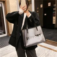 China Transparent Jelly Color Tote Bag for Women 2026 PVC New Arrival Trendy Korean Style Fashion Bag Single-Shoulder Printed Tote Bag for sale