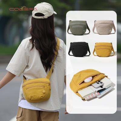 China Minimalist Lightweight Shoulder Bag for Women New Fashionable Crossbody Mini Bag Nylon Fabric Versatile Casual Square Bag for sale