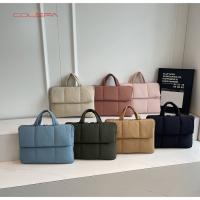 China Fall New Arrival Stylish Solid-Color Bags Minimalist Niche Checkered Briefcase Women Casual Lightweight Polyester Everyday Commuting Laptop Bag for sale