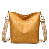 China DuPont Paper Fashion Crossbody Bag for Women New Minimalist Design Commuting Alphabet Shoulder Bag Large Capacity Tyvek Tote Bag for sale