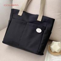 China Japanese-Style Design Tote Bag Minimalist Artsy Student Commuting Canvas Tote Casual Shoulder Bag with Handle and Zipper Closure for sale