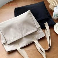 China Japanese-Style Design Tote Bag Minimalist Artsy Student Commuting Canvas Tote Casual Shoulder Bag with Handle and Zipper Closure for sale