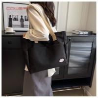 China Japanese-Style Design Tote Bag Minimalist Artsy Student Commuting Canvas Tote Casual Shoulder Bag with Handle and Zipper Closure for sale