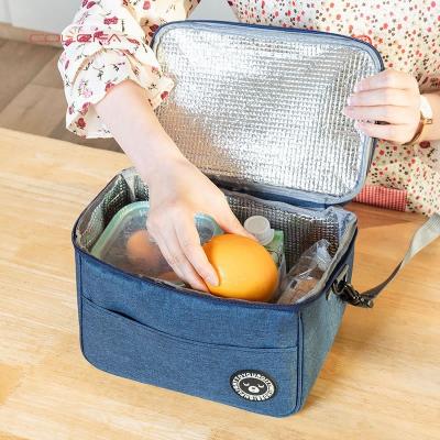 China Lunch Box Handheld Square Insulated Bag Oxford Reinforced Bento Bag Large Capacity Picnic Bag for Office Workers and Students for sale