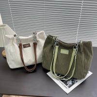 China Colefa High Quality Large Size Gothic Handbag Shoulder Bags Mother Day Utility Chain Velvet Cute Tote Bags for Women Girls for sale