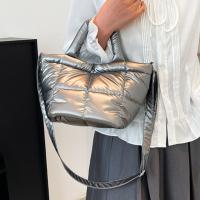 China Colefa Cloud Bag Ladies Hand Tote Bag Update Simple Pleated Down Bag Wholesale Women's Puff Bag 2026 Trending Fashion Handbags for sale