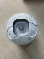 China Isuzu 4JB1 PISTON MAHLE Trading shanghai 8944331771 Cylinder diameter 93MM for sale