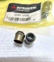 China Engine Parts 1kg Weight Original Silver Engine MITSUBISHI S4Q Valve Oil Seal 32C04-16500 for sale