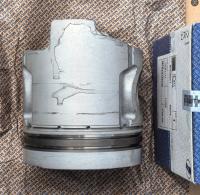 China Mitsubishi 6M70 Piston Guaranteed Reliability MFPA5186330 ME351863 for sale