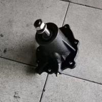 China HINO W04D Engine Water Pump 16100-3860 For Diesel Vehicles for sale