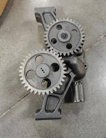 China Mitsubishi S6R S6R2 Oil Pump 37535-10010 37535-70010 for sale