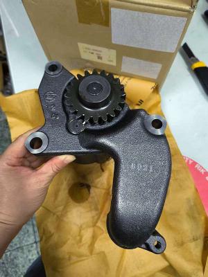China Komatsu 6D140 oil pump 6218-51-2004 for sale
