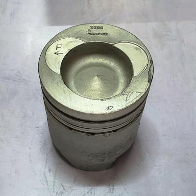 China Mitsubishi 6D22 Piston MAHLE ME052792 for sale