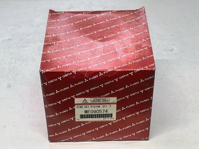 China MITSUBISHI 8DC8 Piston ring ME090574 135MM for sale
