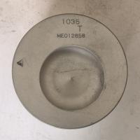 China Mitsubishi  4D31 6D31 piston ME012858 for sale