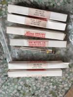 China PH-22 Hino Diesel Engine Glow Plugs 23V for H07C H06C Models - OEM 19110-1140B Replacement for sale